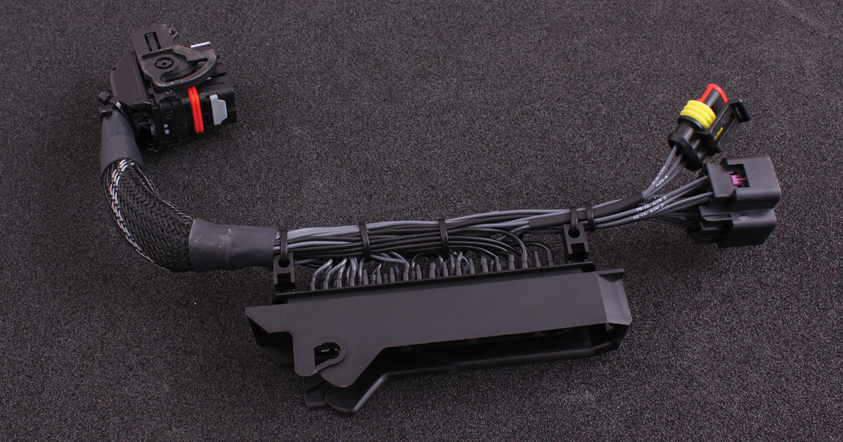 MaxxECU Plugin ECU - Audi S2 3B